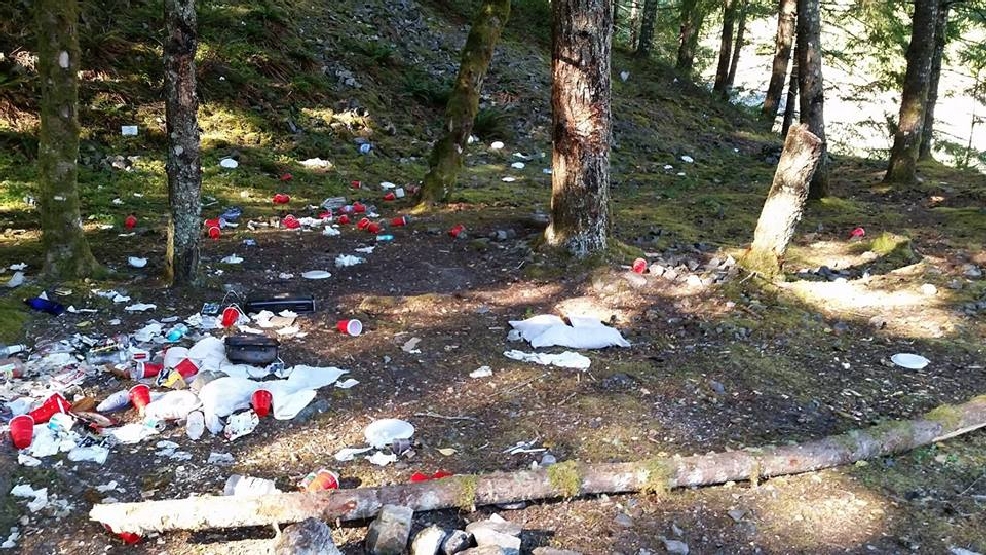 Forest Service calls out campers who left trash at Detroit Lake | KATU