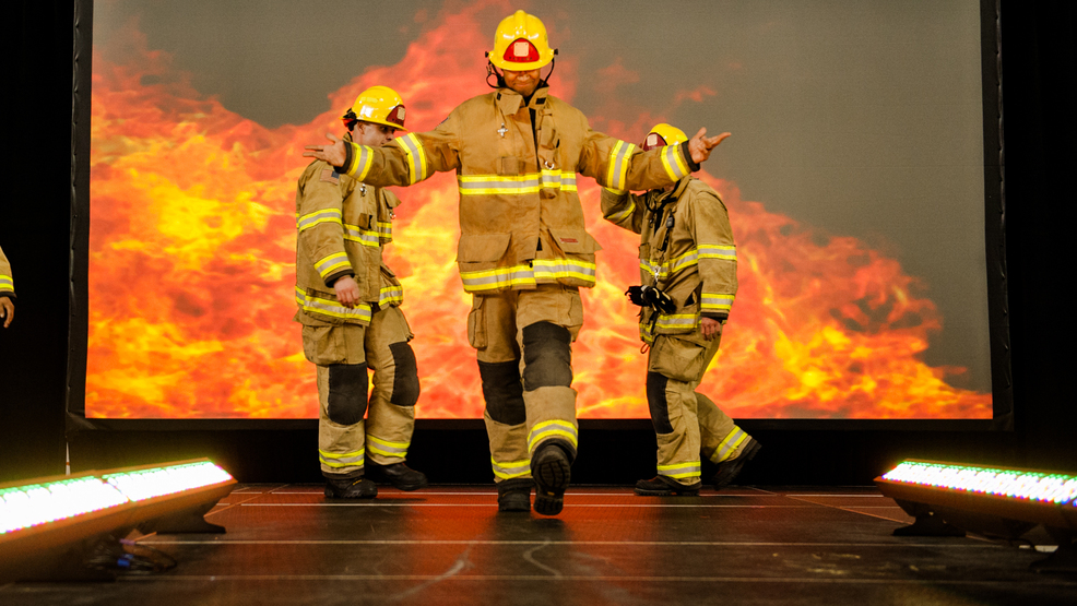 Photos: Mario Lopez, dancing firefighters bring the heat at the So ...